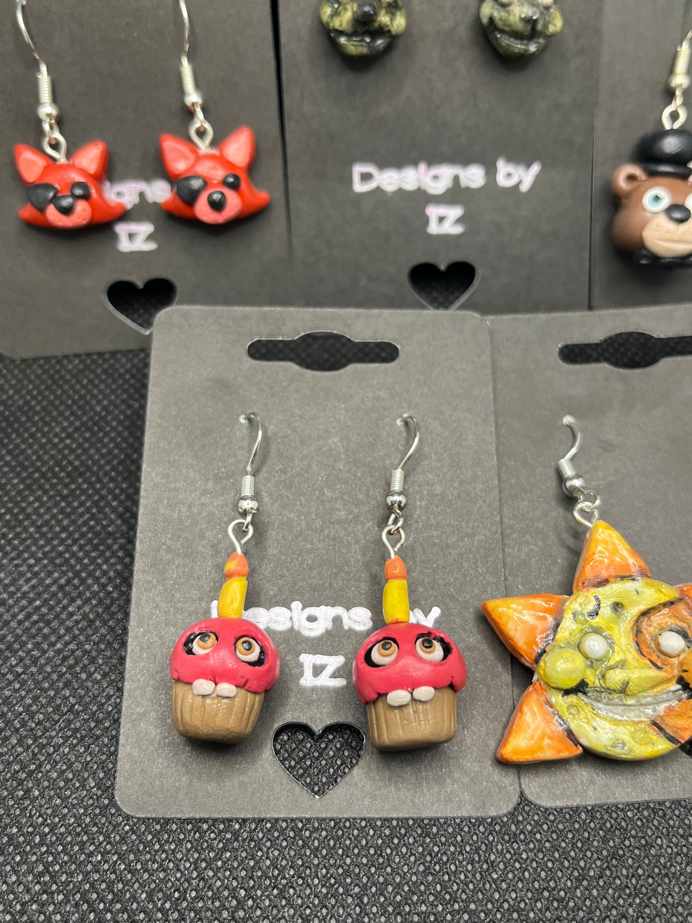 Springtrap/ Chicas Cupcake/ Foxy/ Freddy/ Sundrop and Moondrop Five ...