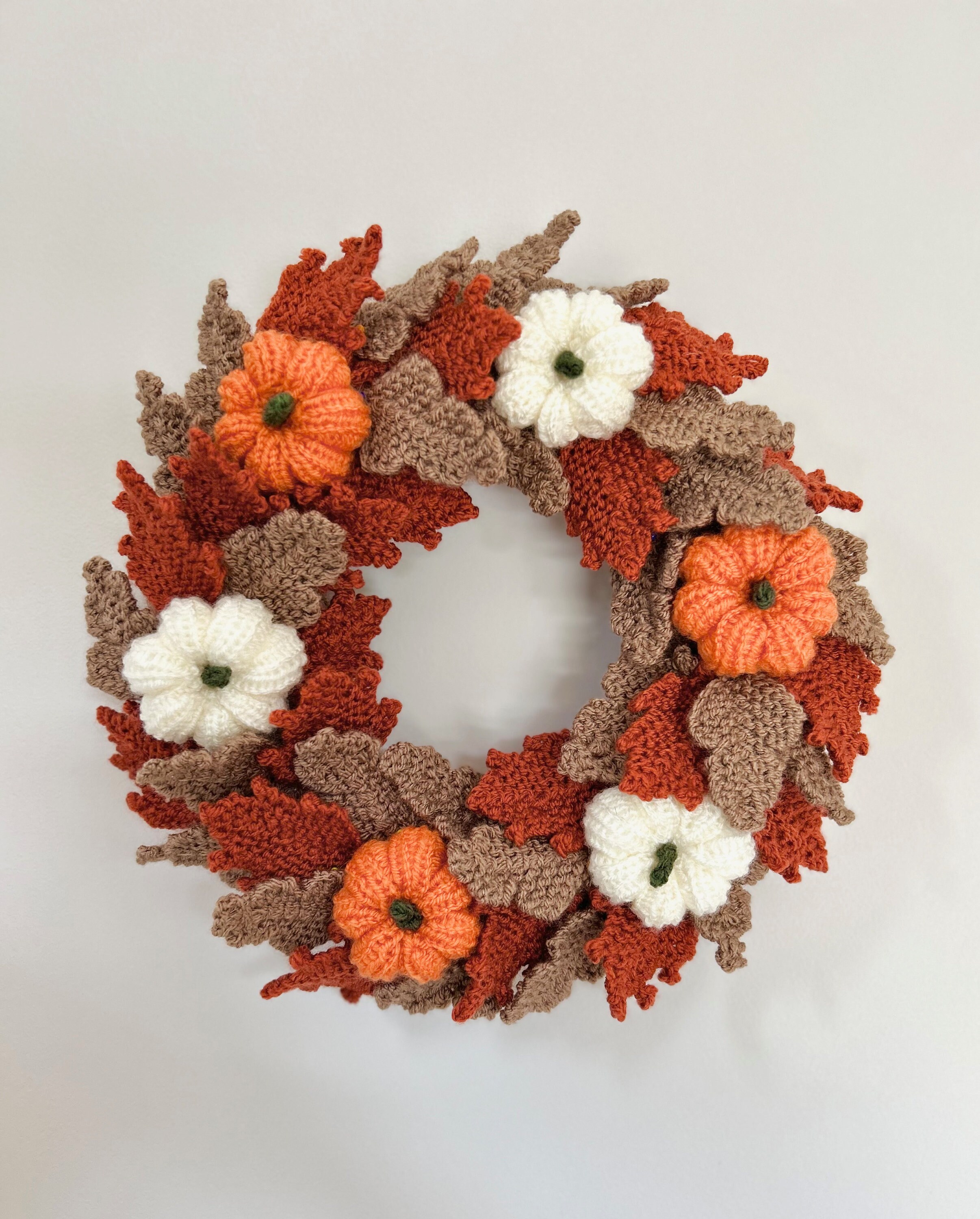 Autumnal Pumpkin Squash Wreath Knitting Pattern - Etsy UK