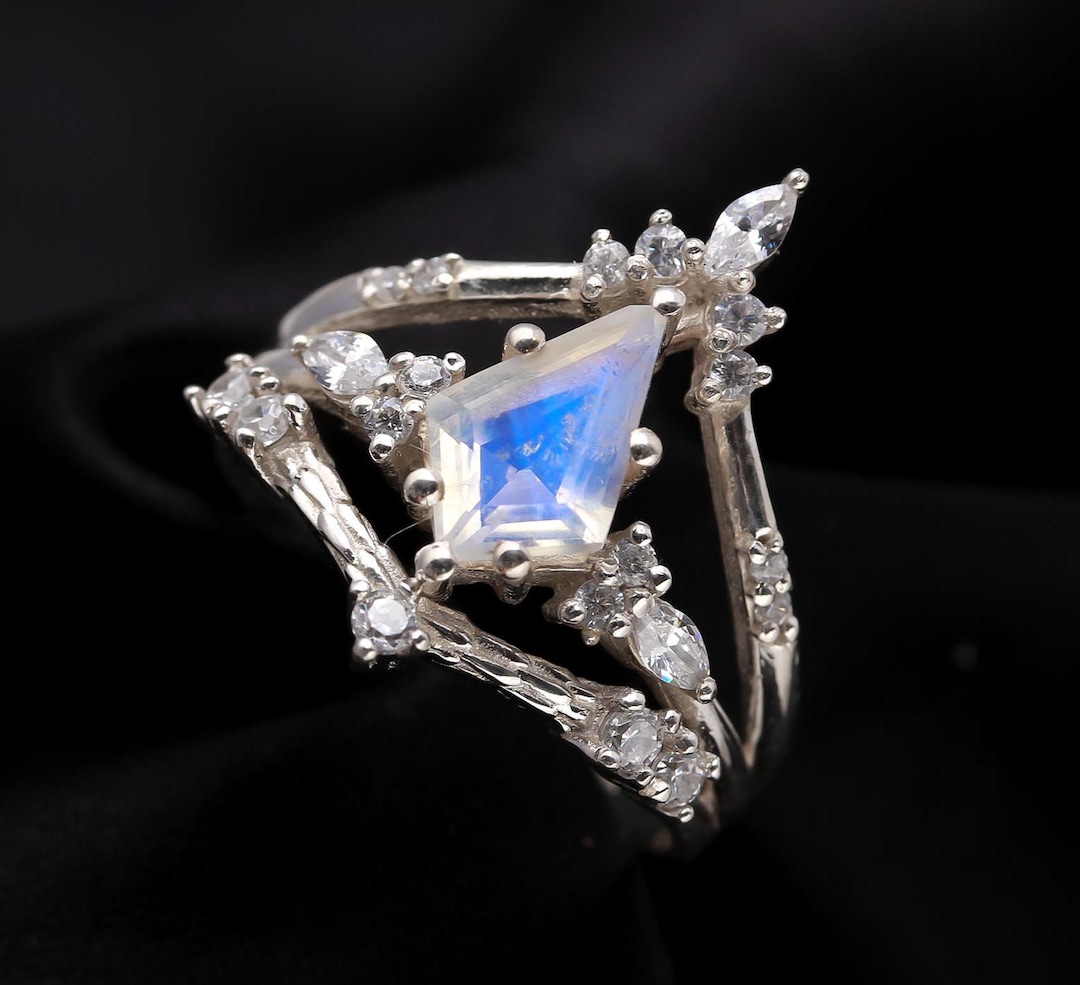 Natural Rainbow Moonstone Crown Ring, 925 Sterling Silver Dainty ...