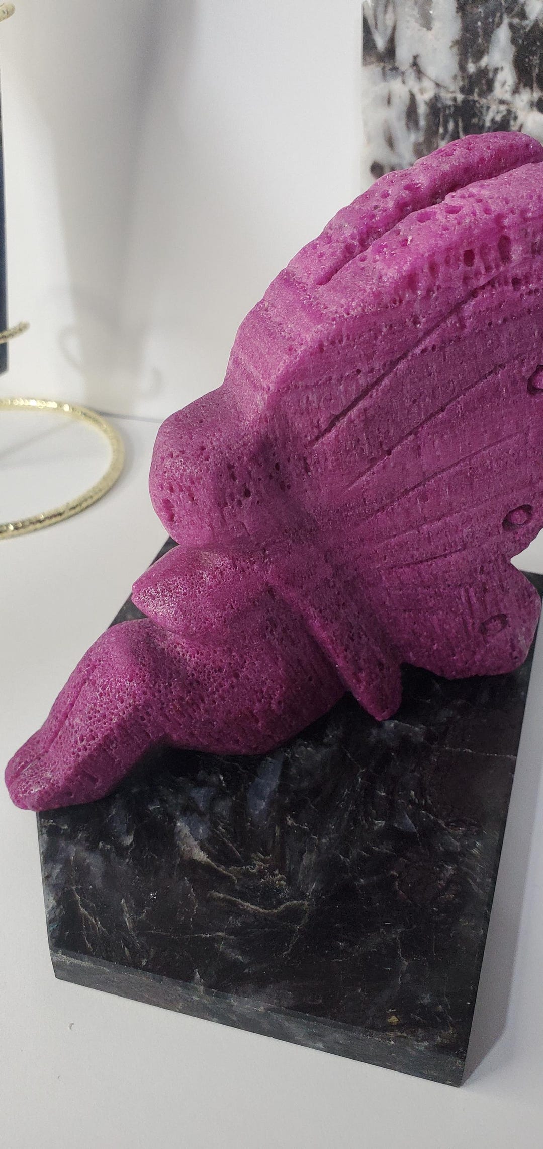 Honeycomb Ruby Crystal Fairy . Beautiful Ruby Color Uv Reactive 428g - Etsy