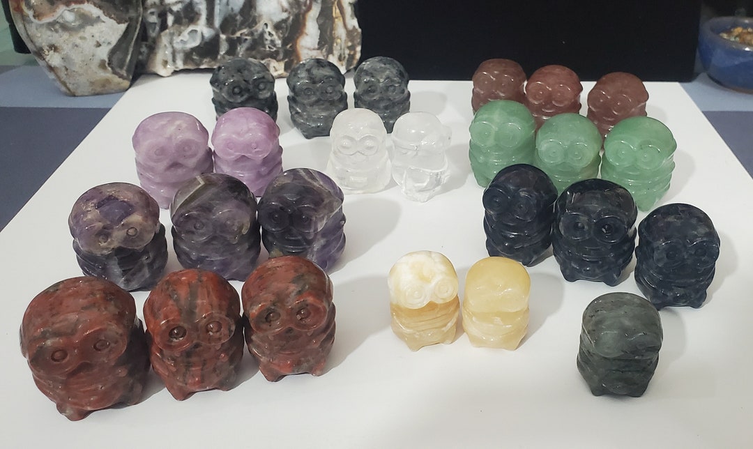 Small Minion Crystal Carving 1pc, Minions ,crystal Gemstones - Etsy