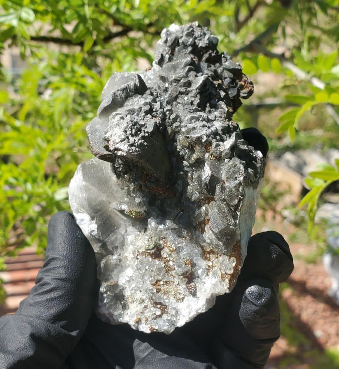 Black Benz Calcite Cluster With Chalcopyrite 254g – Hubei China Crystal ...