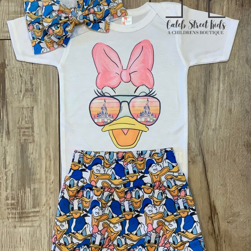 Daisy Shorts - Etsy