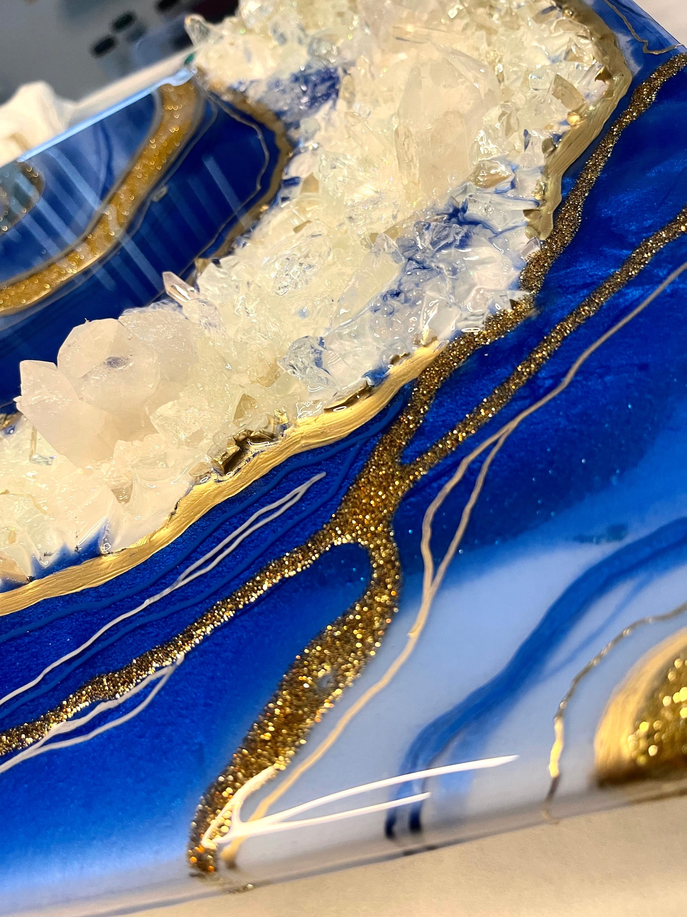 Blue River Golden Trail — Blue Gold Resin Geode Art 3d-crystal Resin ...