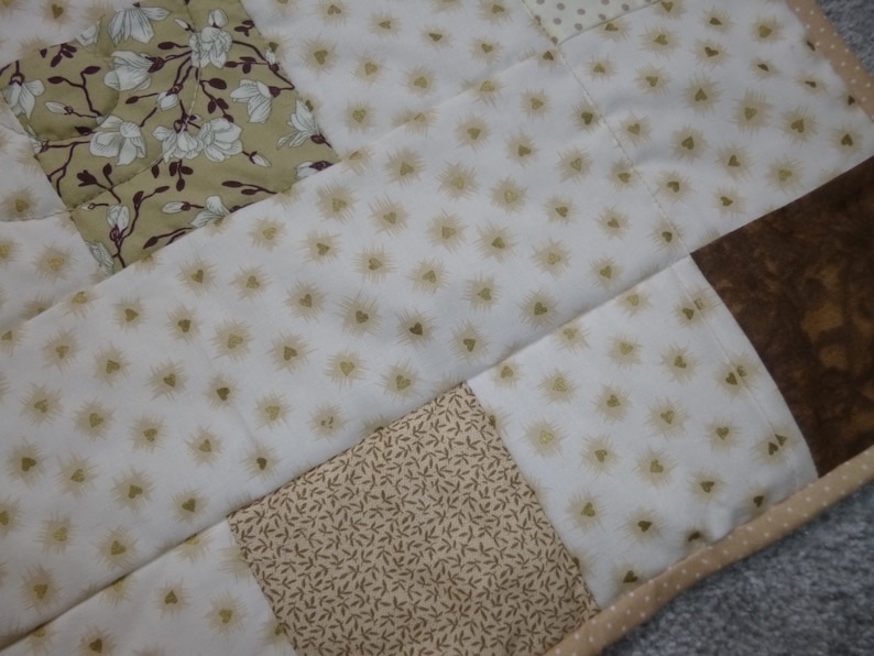 Cream and Gold Hearts Quilt - Etsy