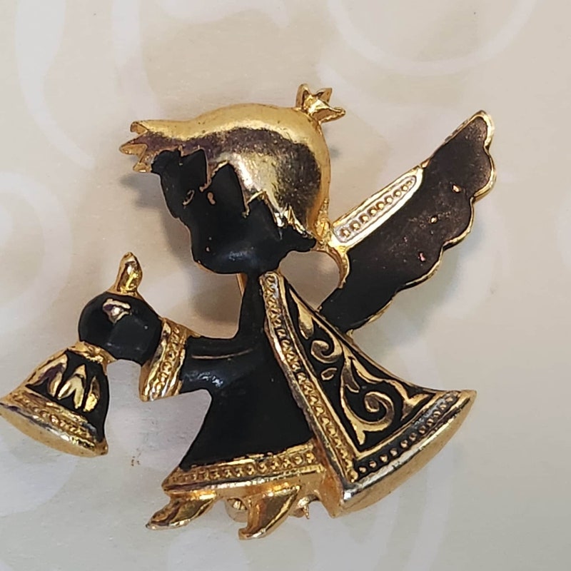 Gold Angel Pin - Etsy