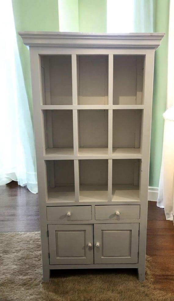 Shabby chic corner unit store