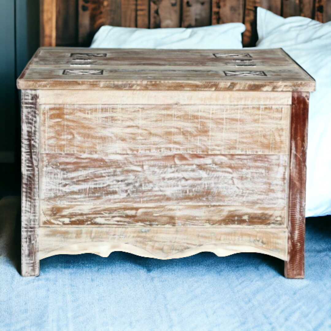 Shabby Chic Wooden Chest Box Distressed Storage Trunk Blankets Books ...