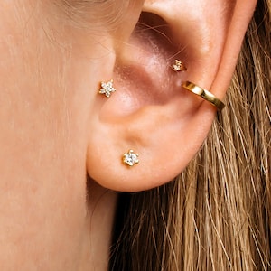Five Petal Flower Threadless Push Pin, Cartilage Earrings, Tragus Stud ...