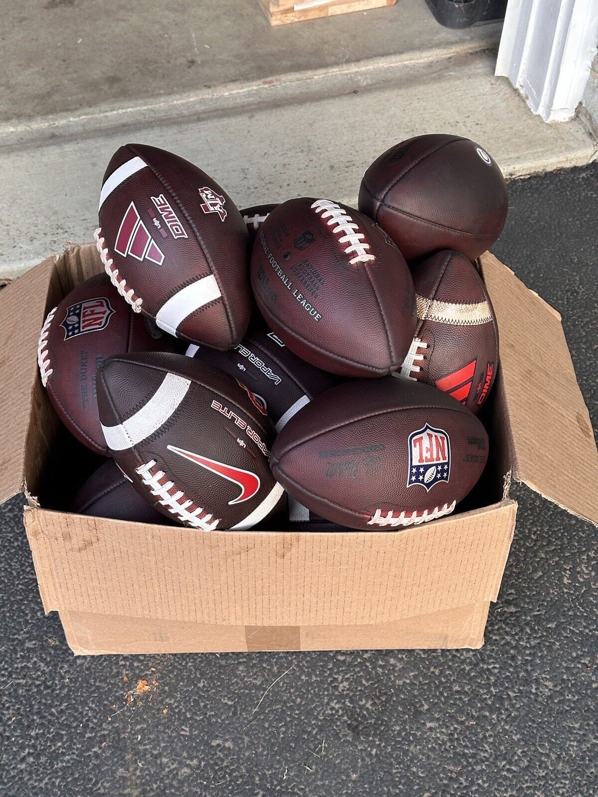 LBC Football Game Prep Kit Conditioner, Brush, and Tacky Bar - Etsy