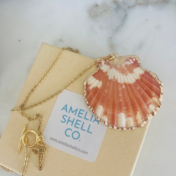 Scallop Shell Necklace - Etsy