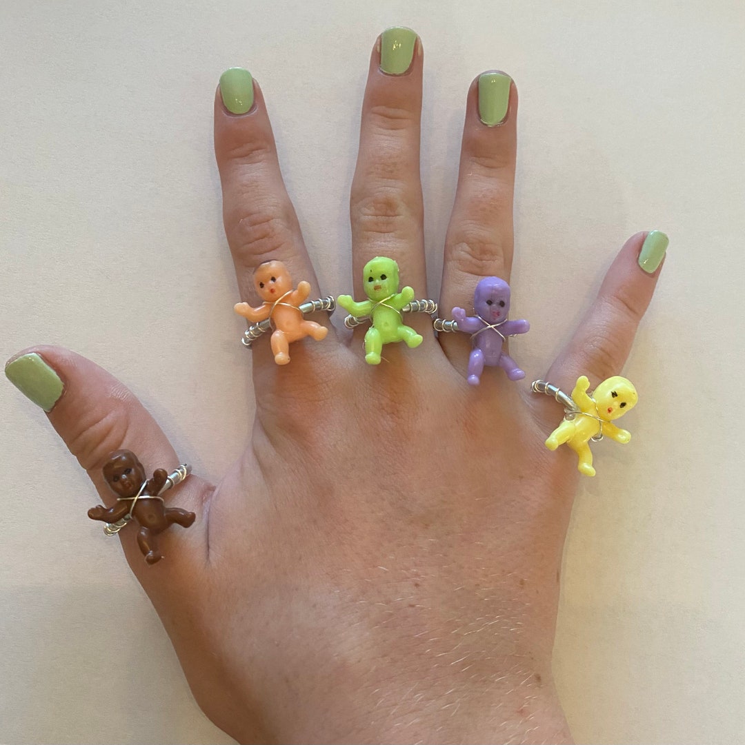 Mini Plastic Baby Ring, Baby Ring, Different Colors, Plastic Baby Ring ...