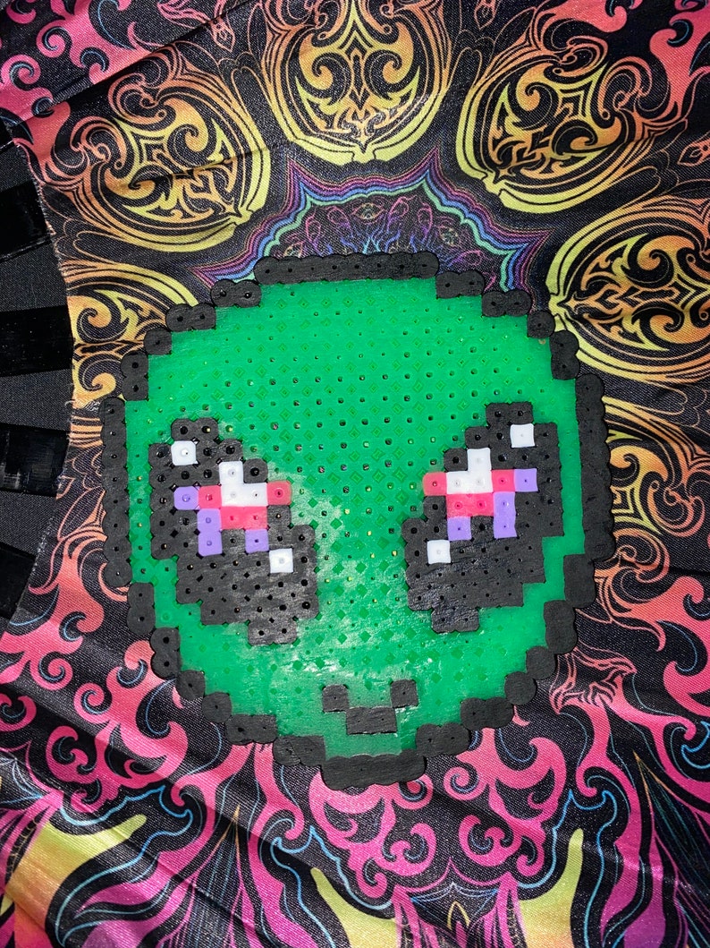 Wide Eyed Alien Perler Rave Perler Rave Accessories Alien Perler ...