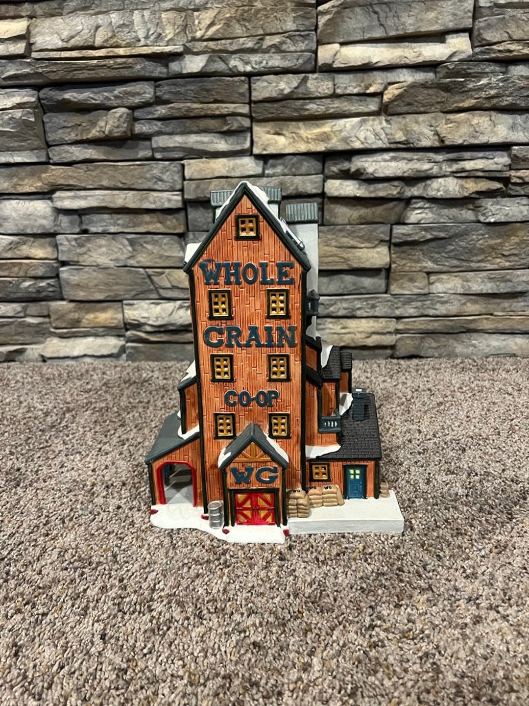 Lemax Whole Grain Co-op Harvest Crossing Porcelain Lighted House ...