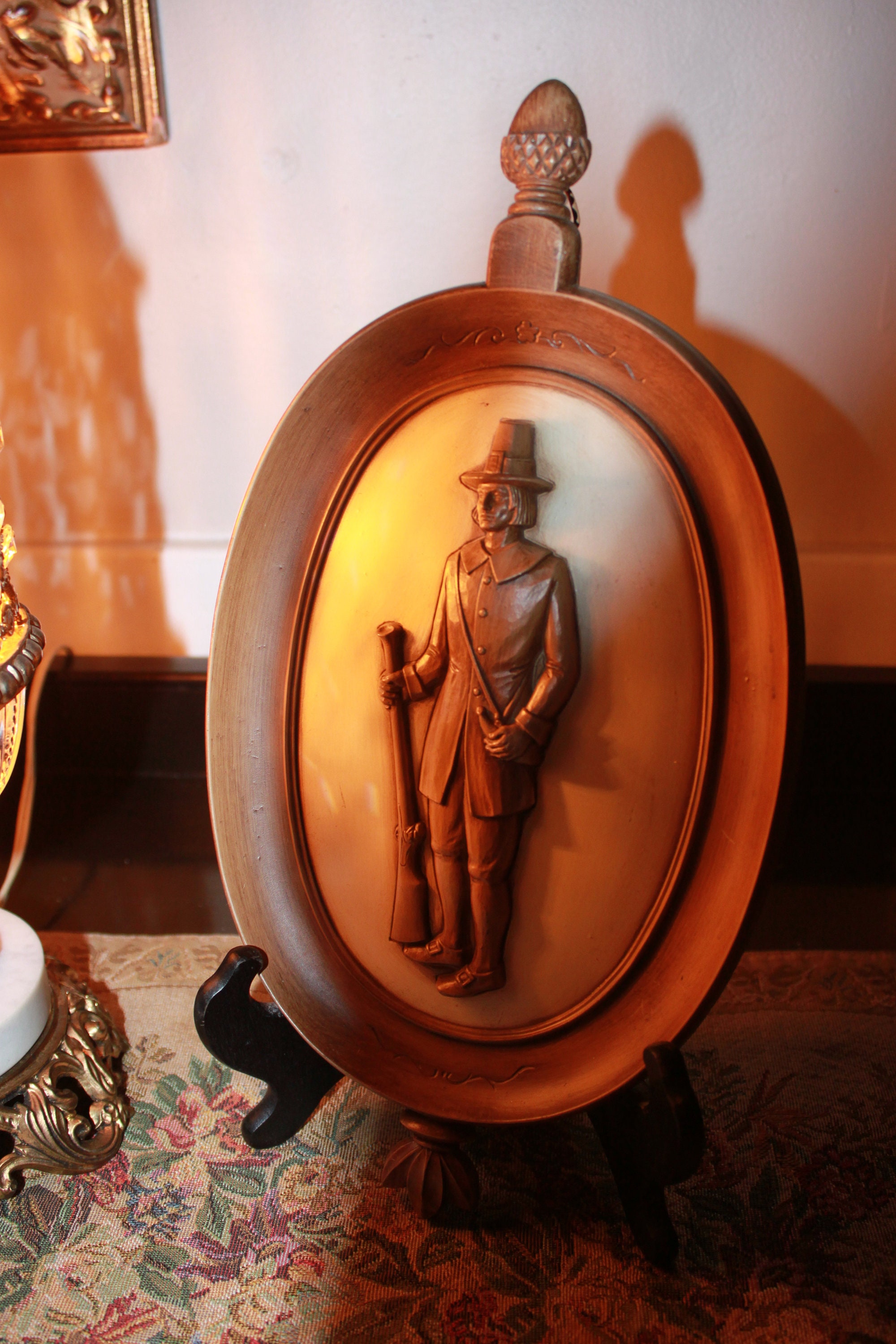 Vintage Syroco Pilgrim Couple Wall Plaques Acorn CIRCA 1960s - Etsy