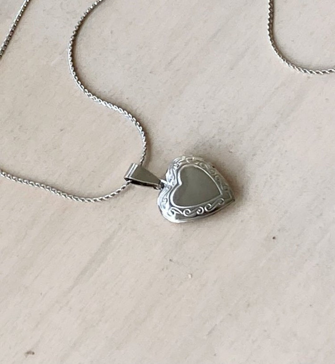 Collier de médaillon de coeur argenté médaillon de photo - Etsy France