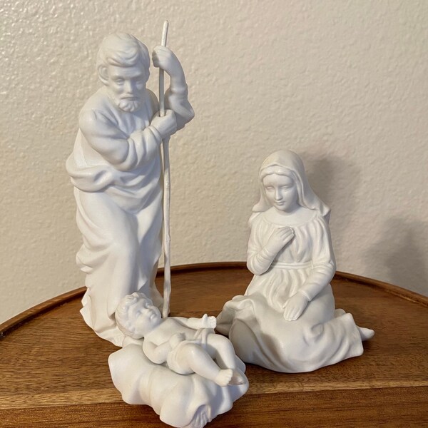 Avon White Nativity Set - Etsy