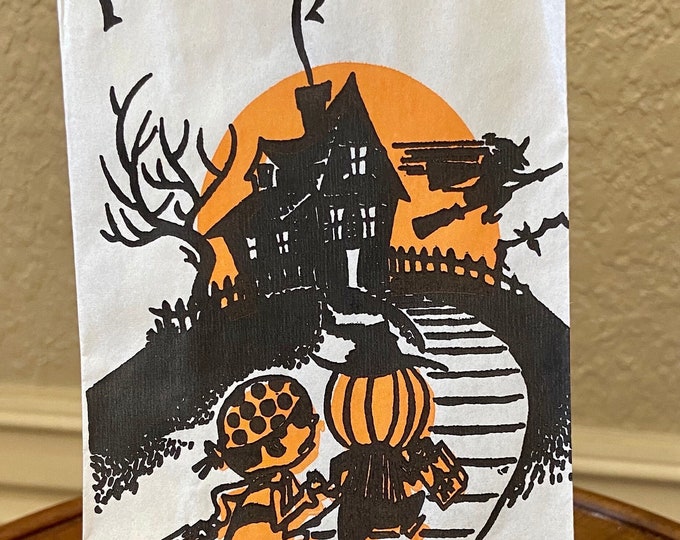 Vintage Set of 48 Trick or Treat Halloween Bags / Happy Halloween Treat ...