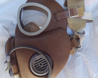 Vintage Military Gas Mask Czech Republic 1950 New Rare Unique Solder ...