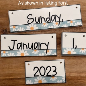 CLASSROOM FLIP CALENDAR | Flower Classroom Decor | Daisy Classroom ...