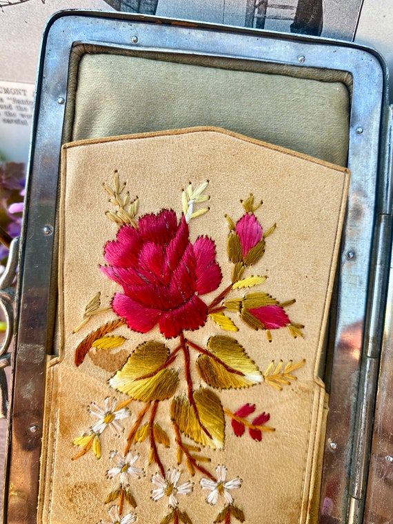 1800s 1900s Victorian Floral Wallet / Real Leather E… - Gem