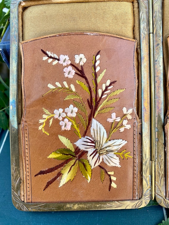 1800s 1900s Victorian Floral Wallet Real Leather Embr… - Gem