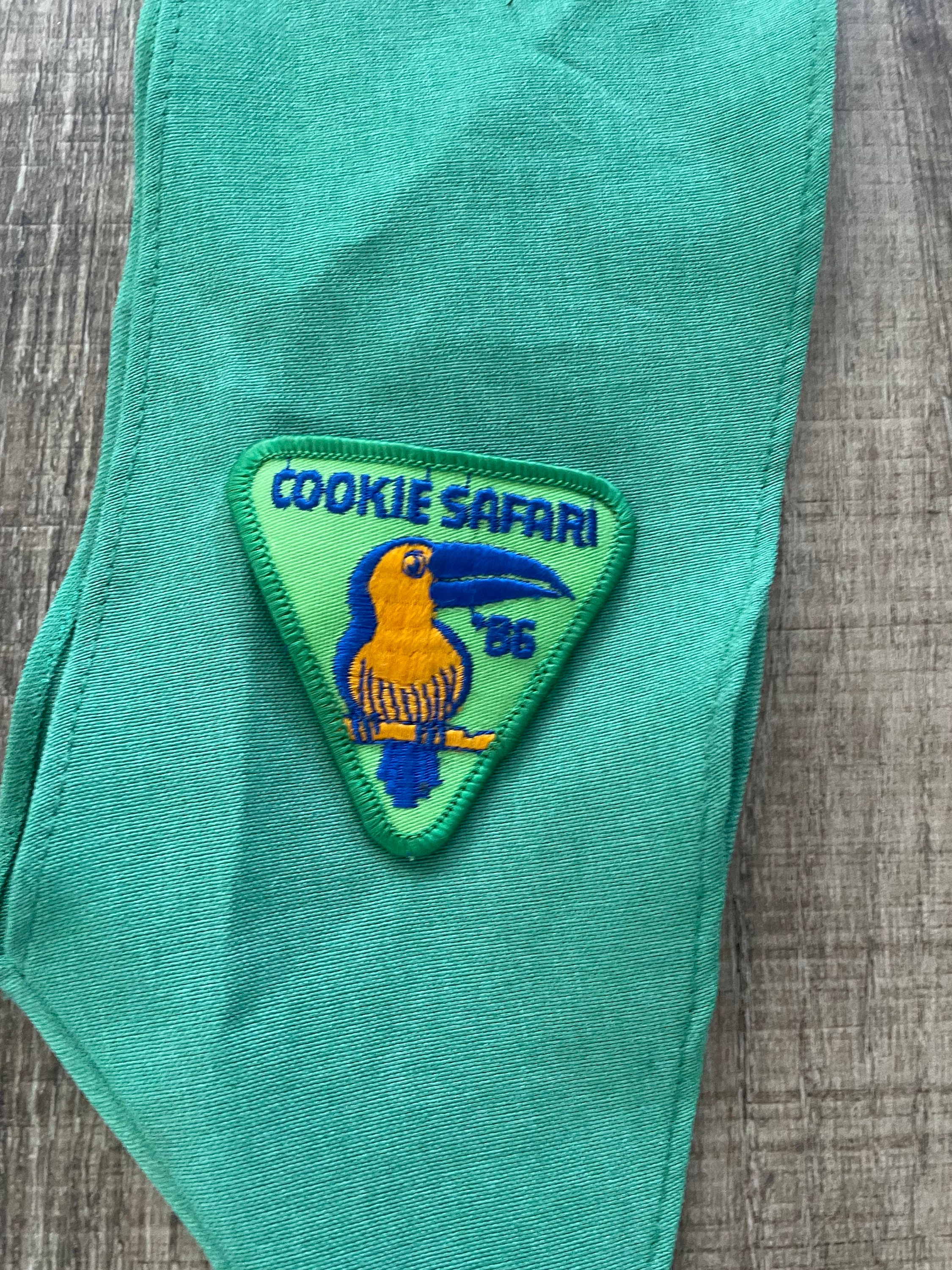 Vintage Girl Scouts Green Sash With Patches and Pins - Etsy