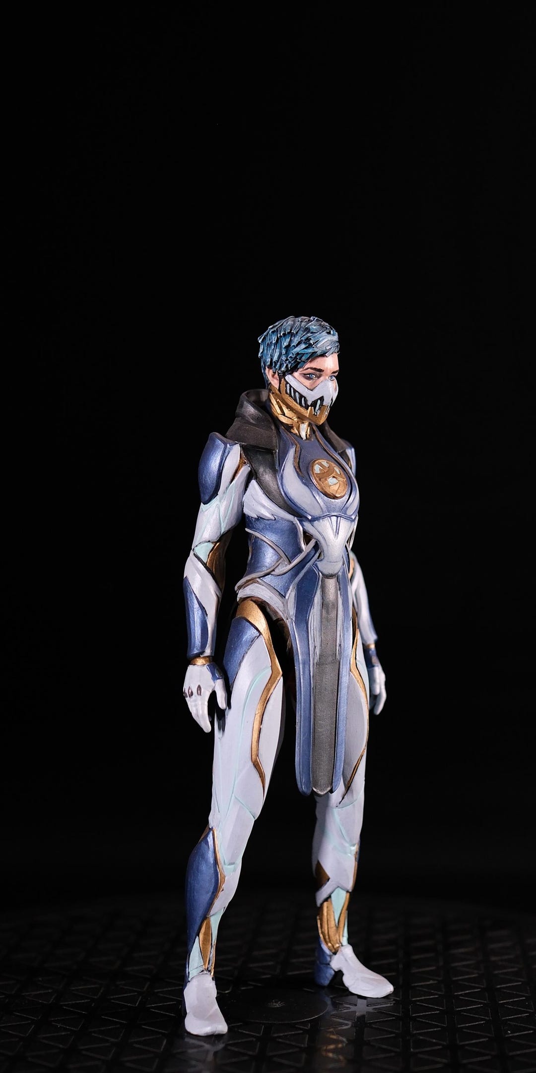 Handmade Frost Figure: Mortal Kombat 11 Collectible (22cm) - Etsy