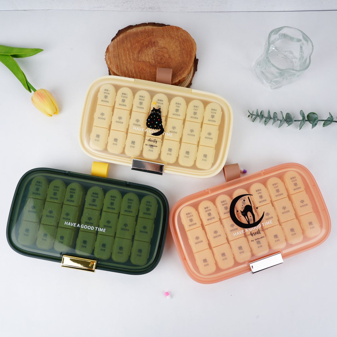 Black Cat Pill Medicine Box, Handmade Cat Pill Case, Personalize Black Cat Medicine Vitamins ...