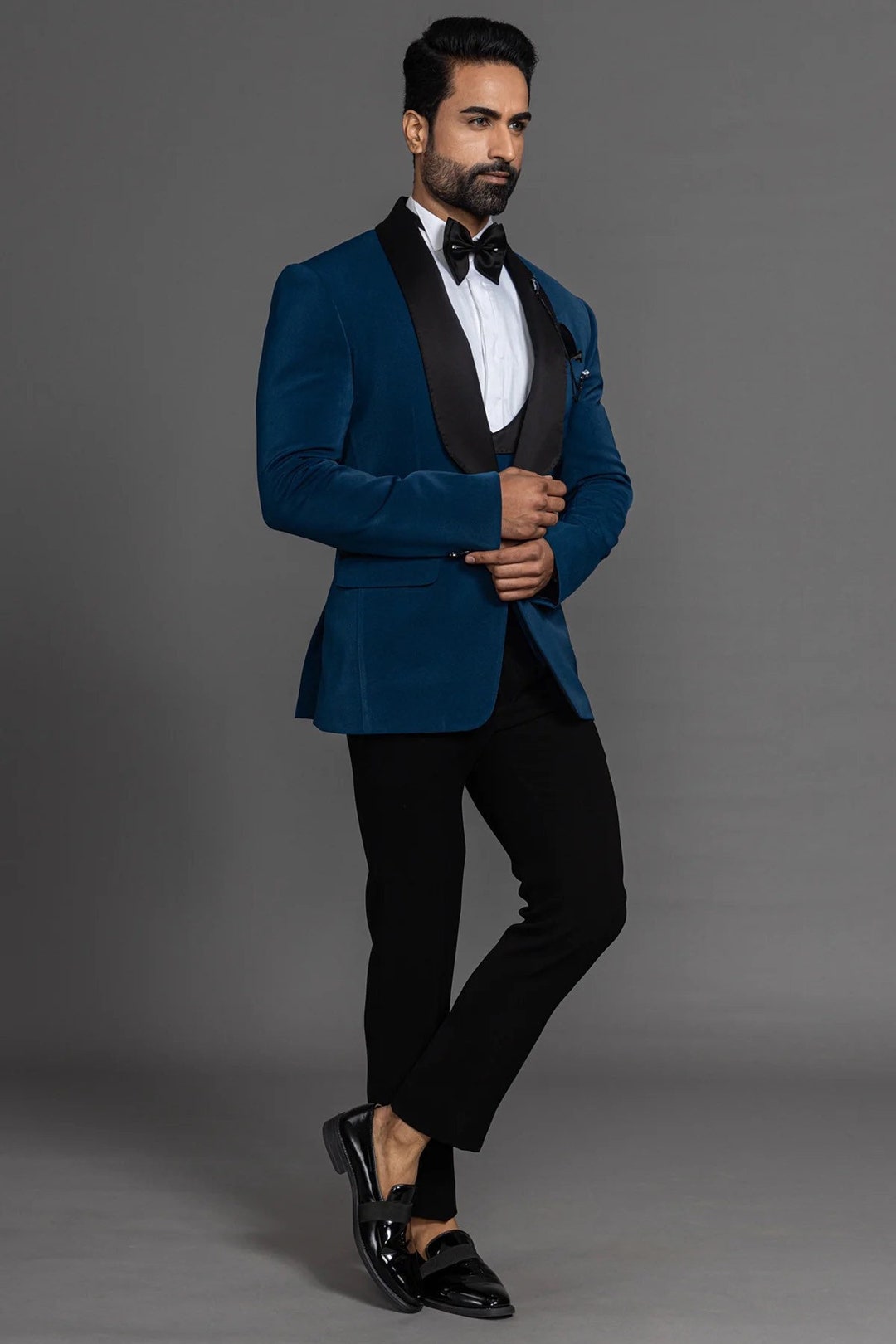 Blue Tuxedo With Shawl Lapel. Wedding Suit for Men. Prom Tuxedos. Gala ...