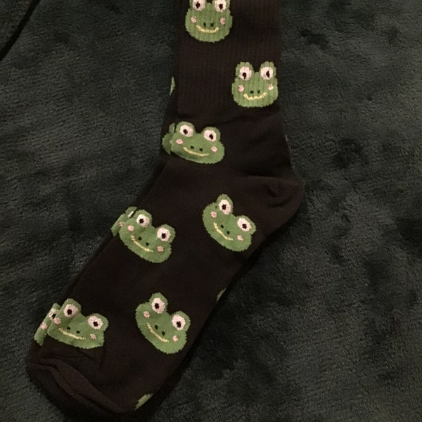 Frog Socks - Etsy
