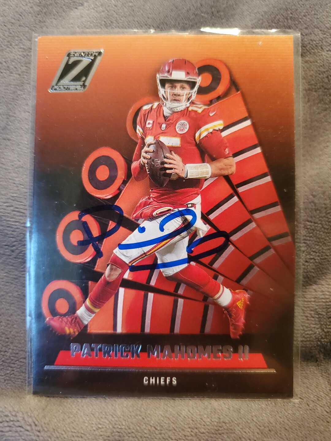 Patrick Mahomes Authentic Hand Signed Panini Card Autographed Future ...