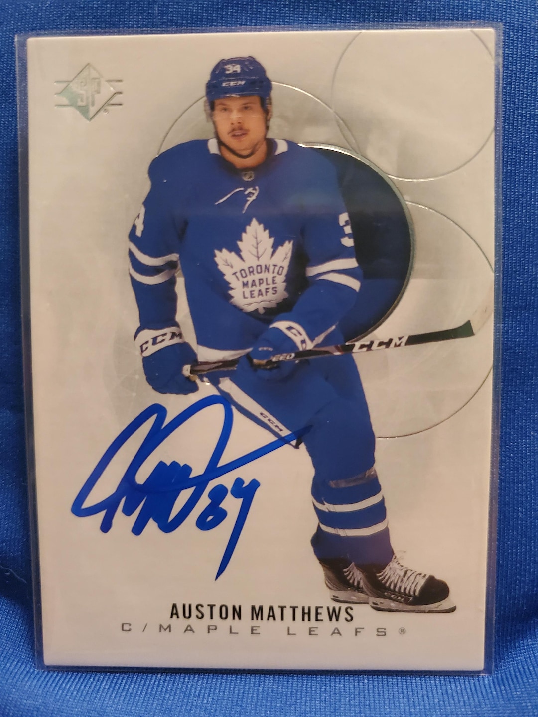 Auston Matthews Authentic Hand Signed Upper Deck Card Autographed ...