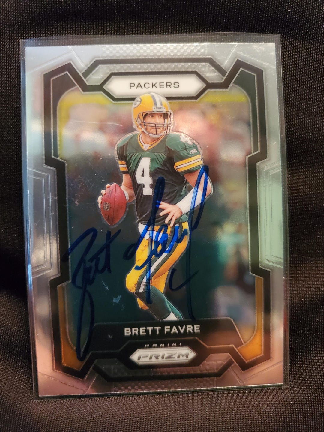 Brett Favre Authentic Hand Signed Panini Prizm Card Autographed HOF ...