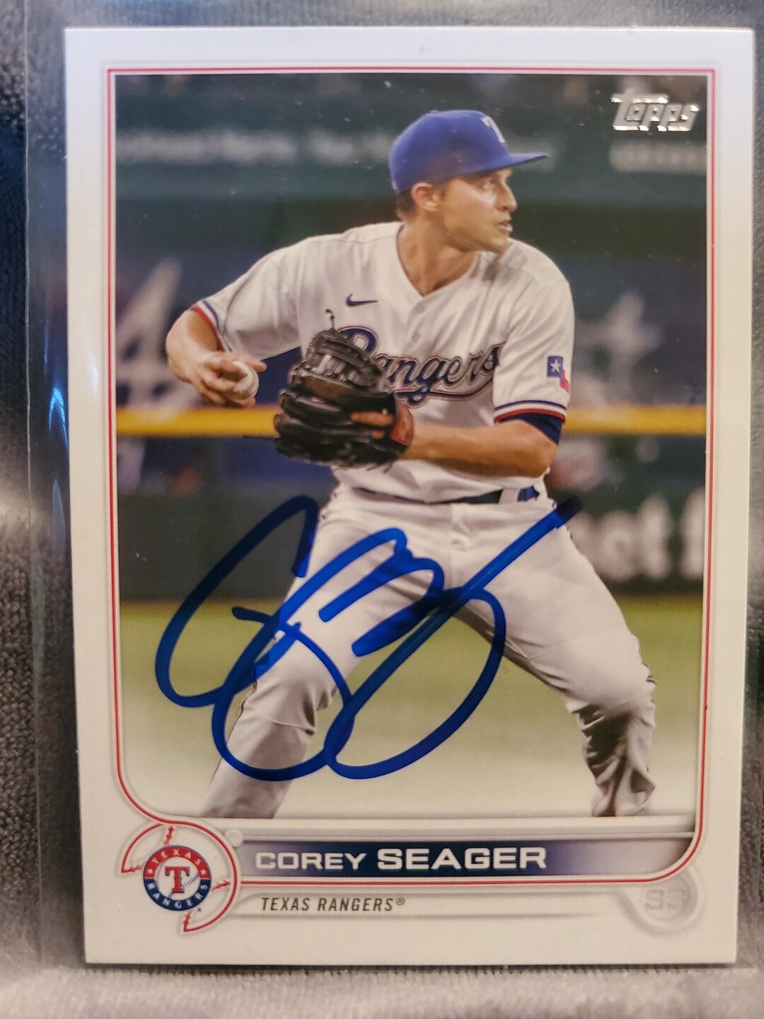 Corey Seager Authentic Hand Signed 2022 Topps Card Autographed Los ...