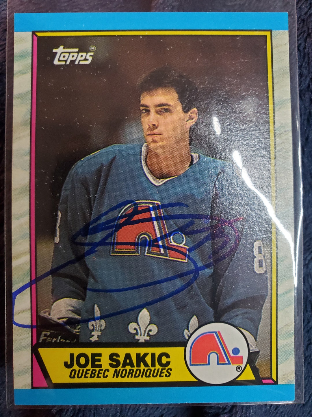 Joe Sakic Authentic Hand Signed 1989 Topps Rookie Card Autographed ...