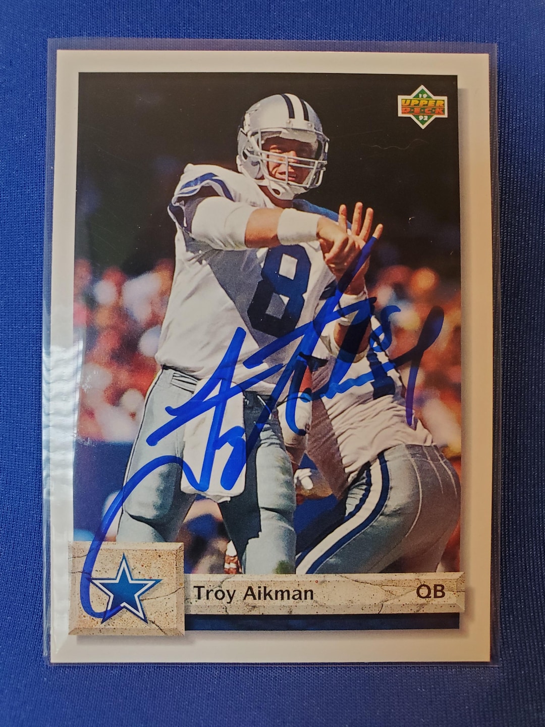Troy Aikman Authentic Hand Signed 1992 Upper Deck Card Hall of Fame Autographed Autograph Dallas ...