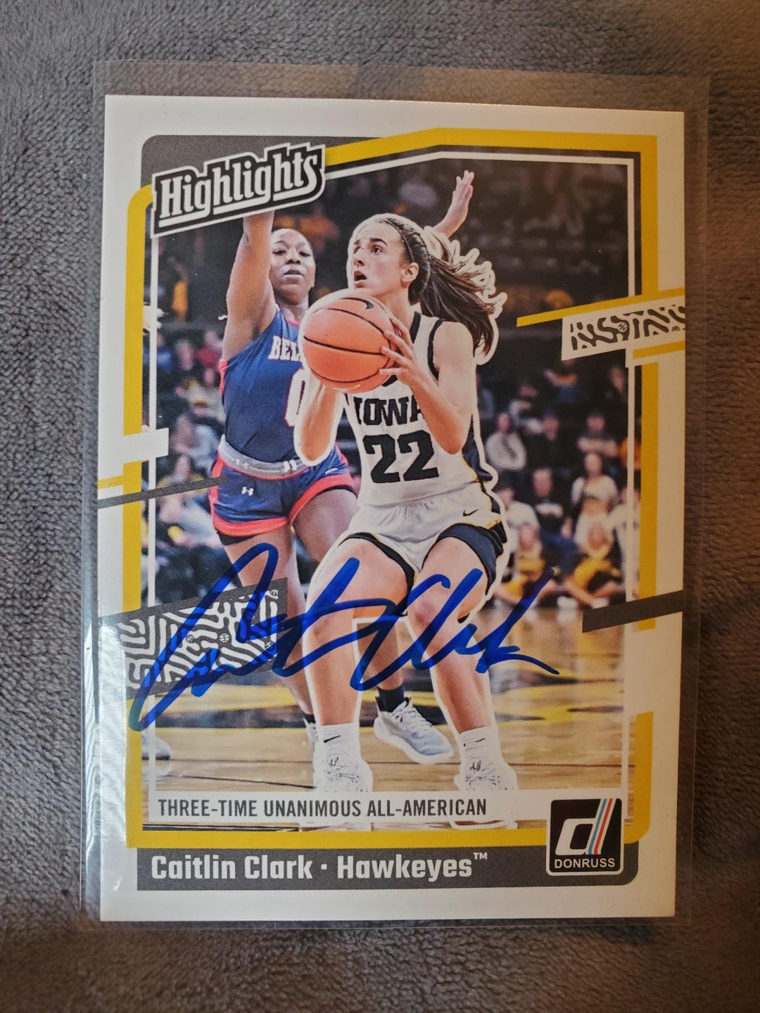 Caitlin Clark Authentic Hand Signed 2024 Panini Rookie Basketball Card ...