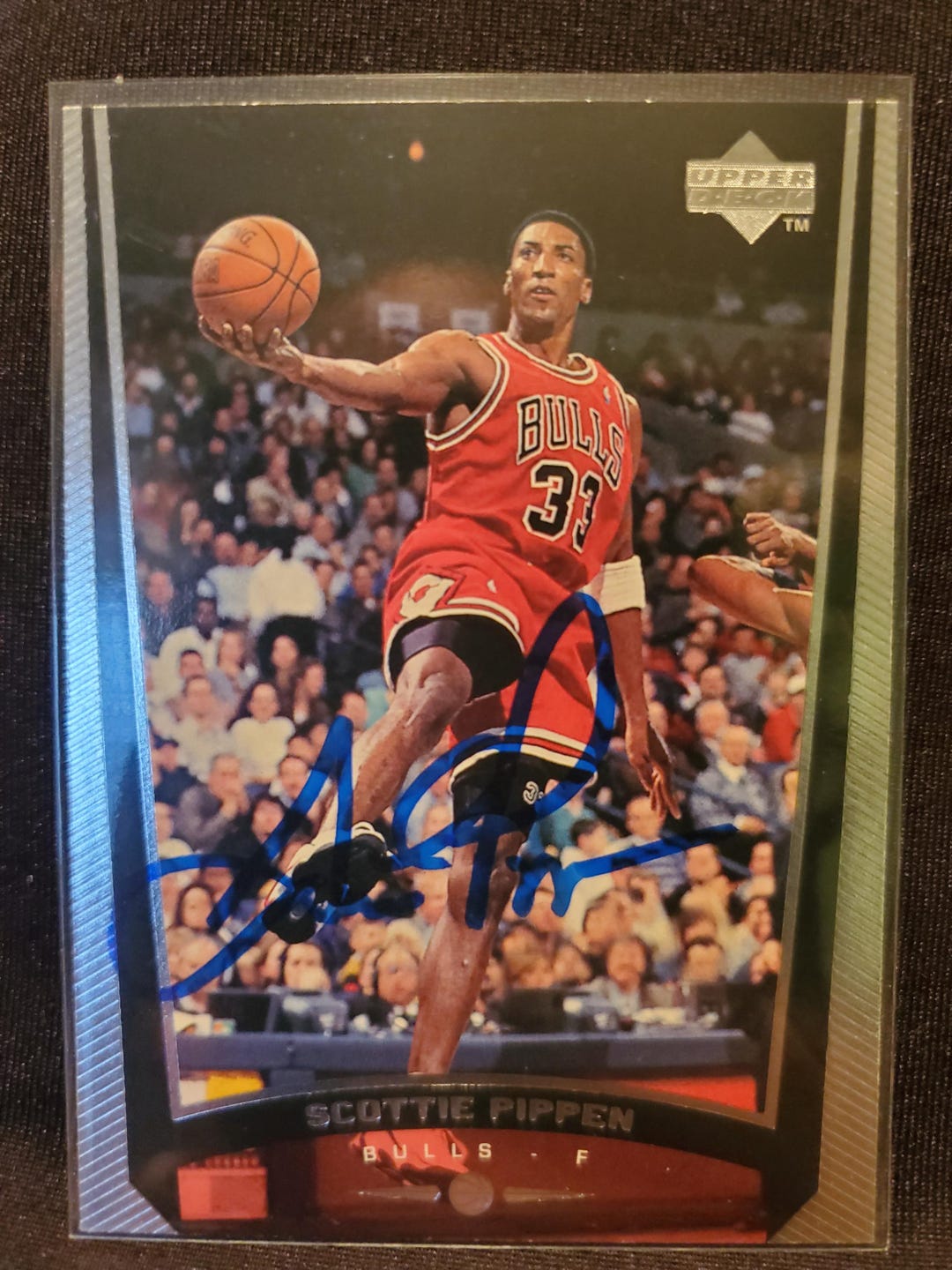 Scottie Pippen Authentic Hand Signed 1998 Upper Deck Card Autographed ...