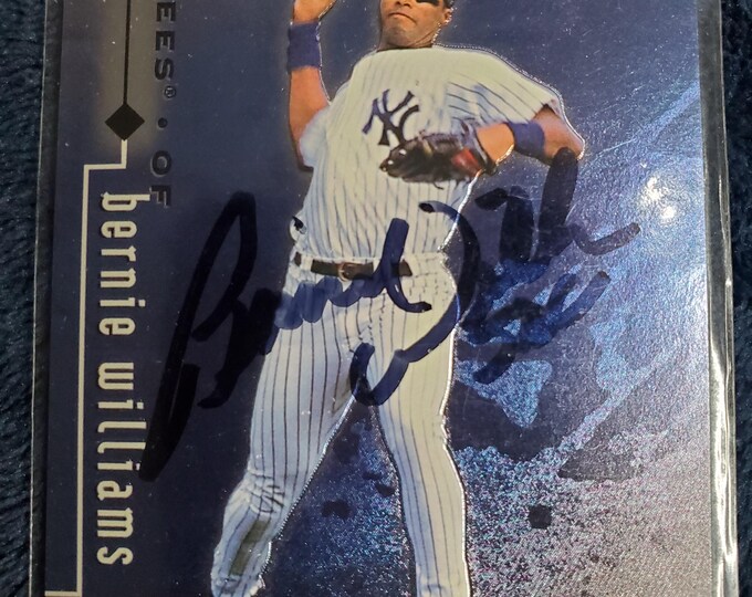 Bernie Williams Authentic Hand Signed 1999 Black Diamond Baseball Card ...