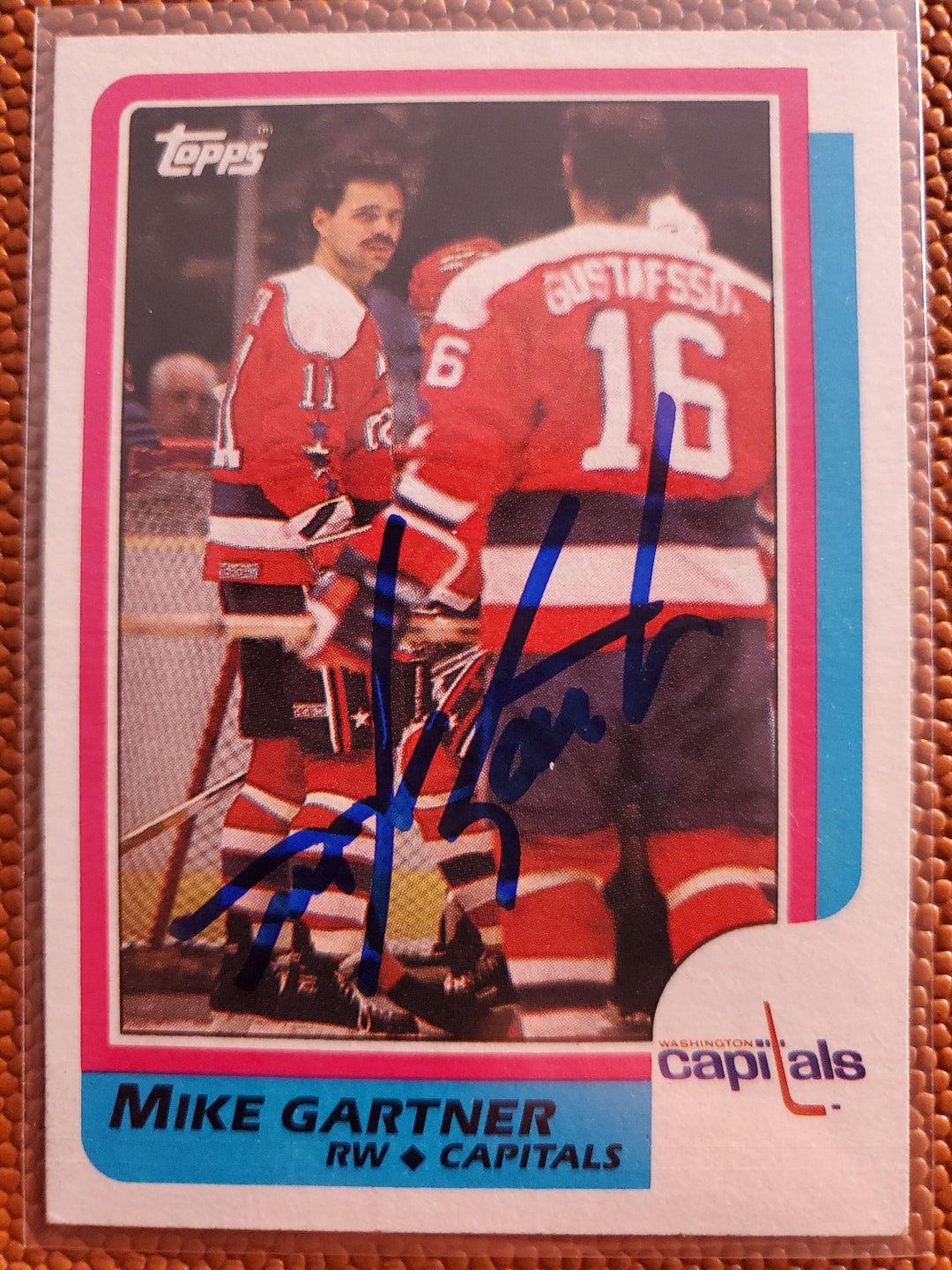 Mike Gartner Authentic Hand Signed 1985 Topps Hockey Card Autographed ...
