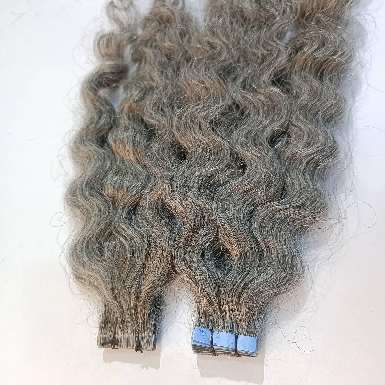 Grey Curly Invisible Tape Human Hair Extensions 100 Grams With 25 to 35 ...