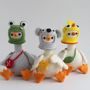 Baby Goose 10 Funny Animal Hats Caps, Gosling Amigurumi Pattern, Bird ...