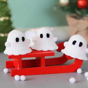 Christmas Pocket Ghosts Crochet Pattern for Beginner Crochet Keychain ...