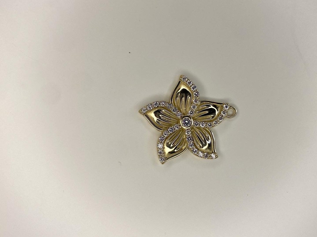 Custom 9ct Gold Jasmine Flower Pendant - Etsy