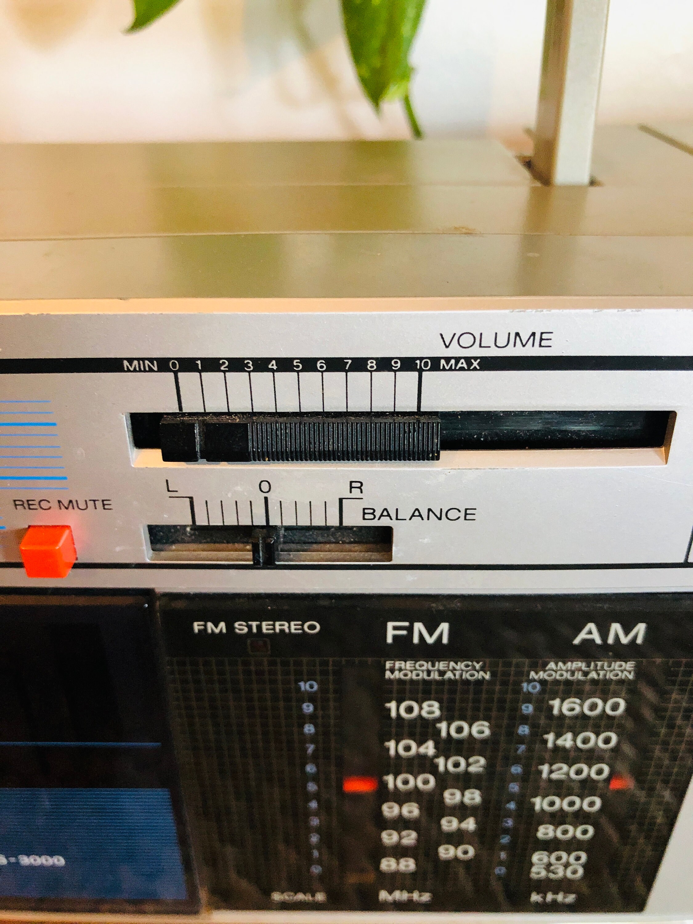 Vintage Sony Trans Sound 80s Cassette Player/ Radio/ Recorder/ Portable ...