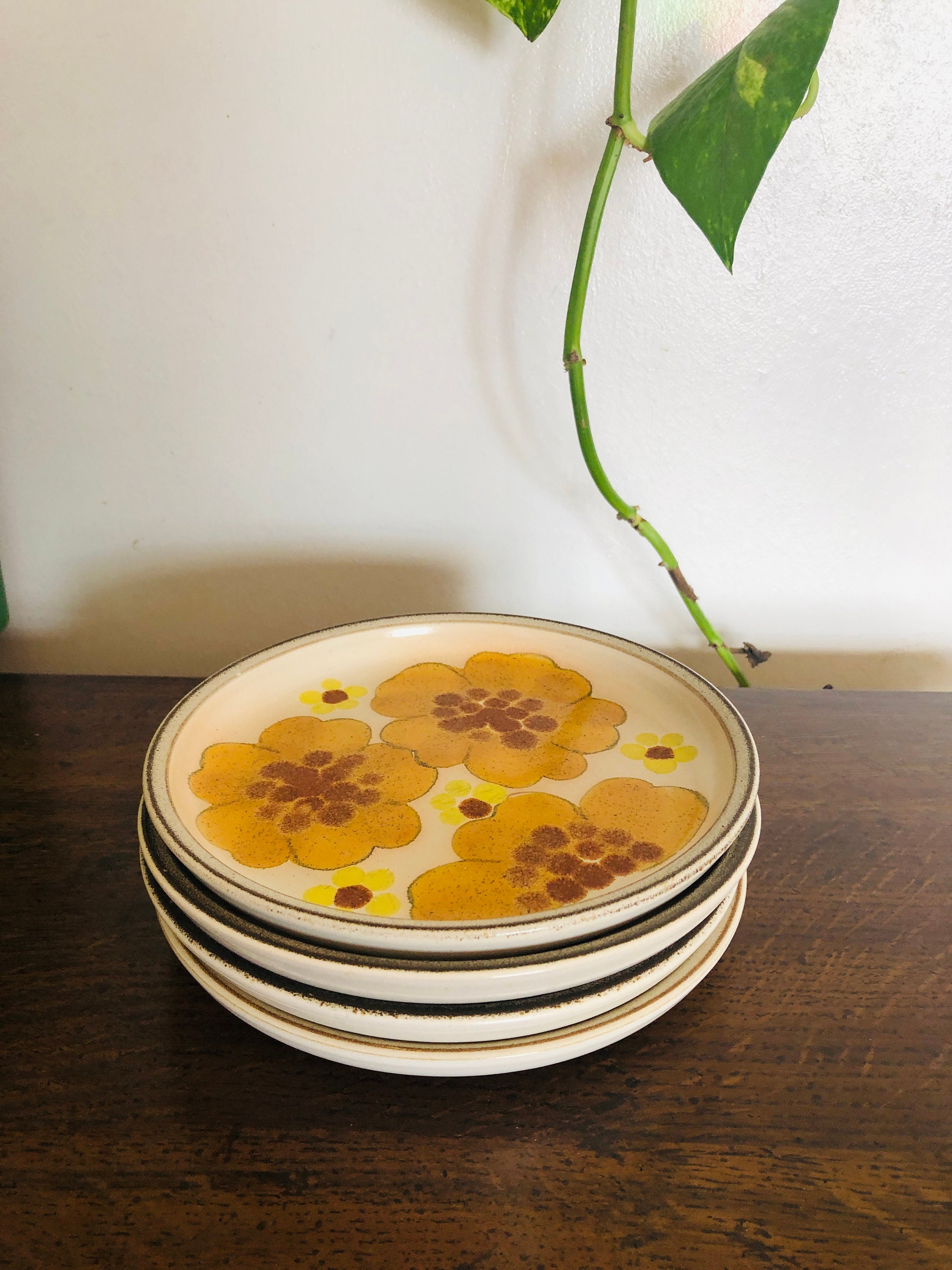 Vintage 70s Plates/ Densy Plates/ Made in England/yellow Flower Plates ...