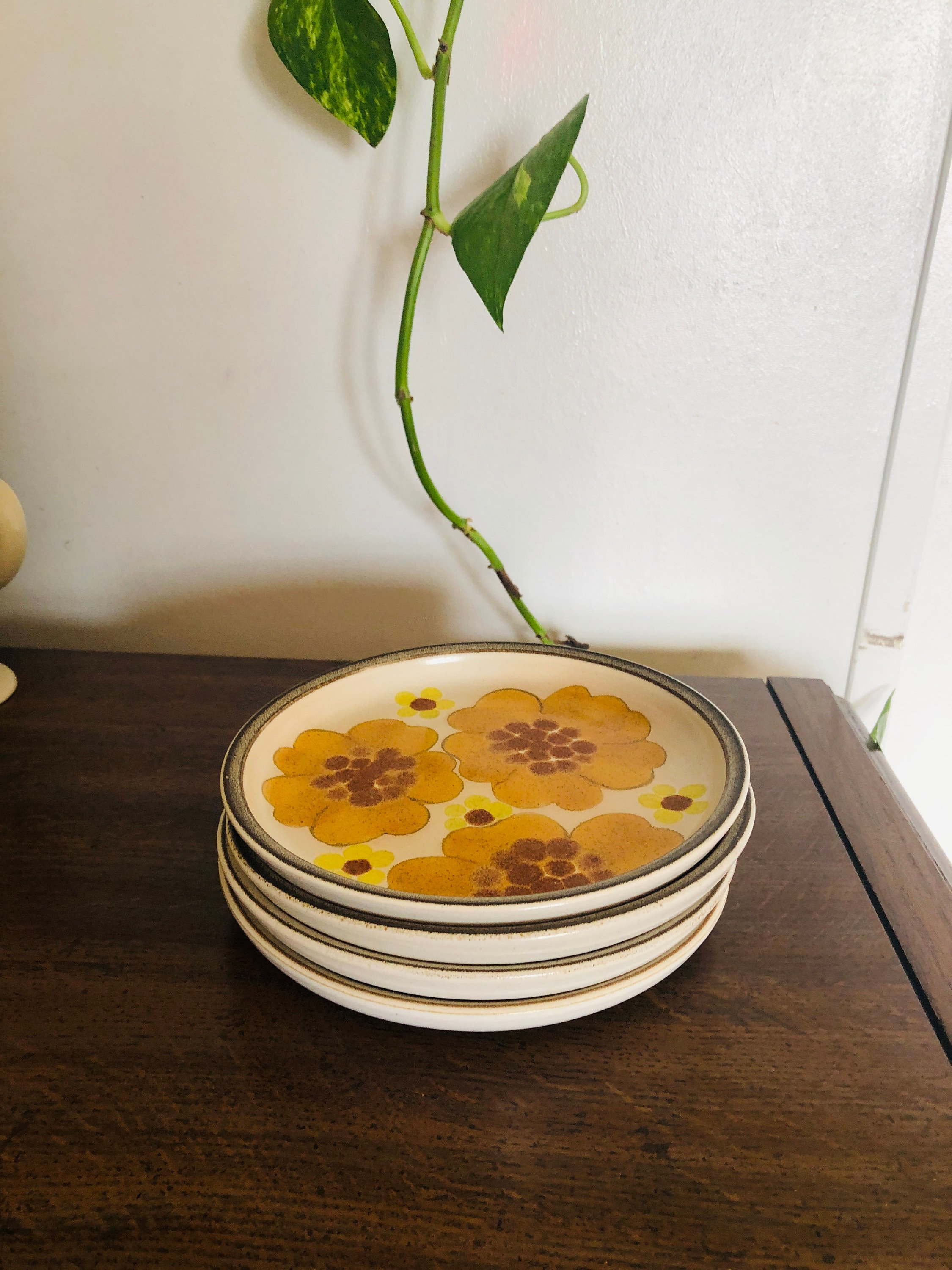 Vintage 70s Plates/ Densy Plates/ Made in England/yellow Flower Plates ...