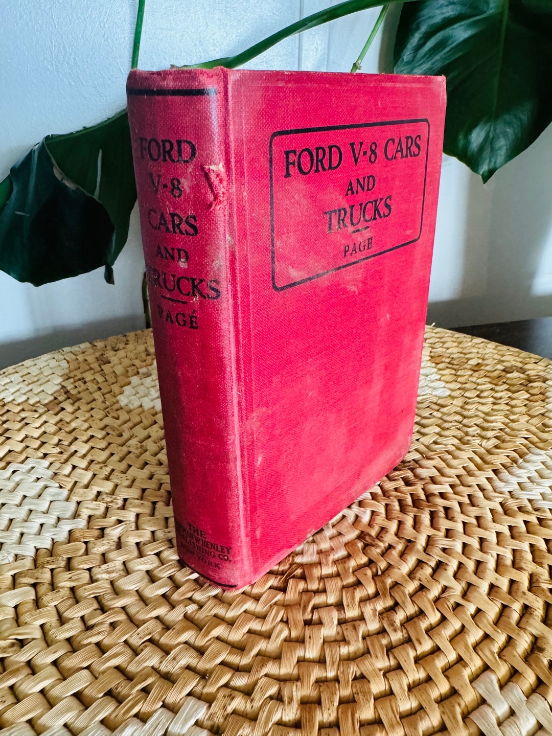 Vintage Fore V-8 Cars and Trucks Book/ 1940 Edition/ford Car Book ...