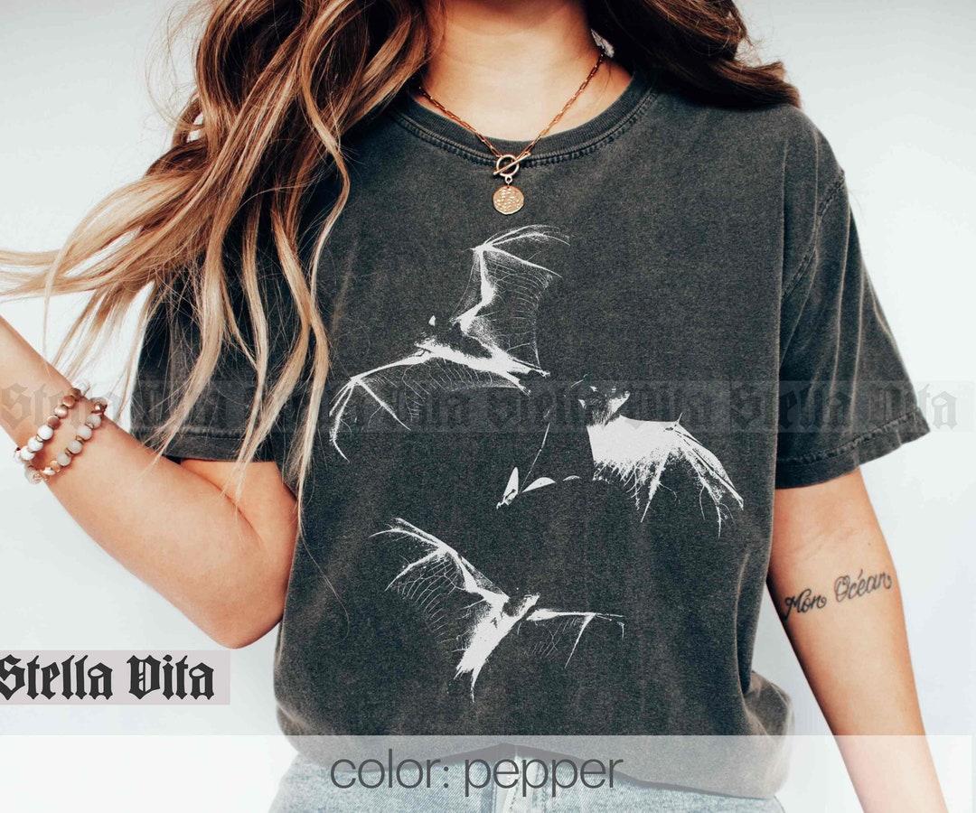 Bats Y2k T-shirt, Comfort Colors Vintage 90s Style Bat T-shirt, Spooky ...